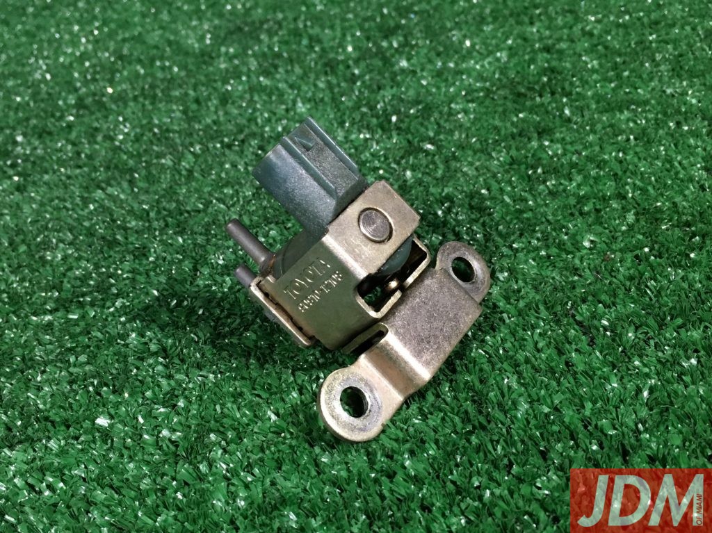 VALVE, VACUUM SWITCHING, 90910-12108 – JDM of Miami