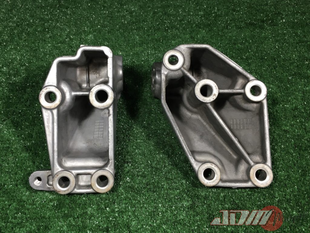 BRACKET, ENGINE MOUNTING, FRONT – JDM of Miami