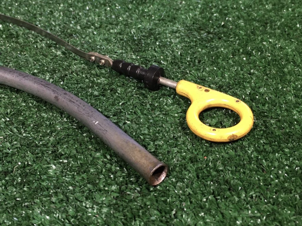 OIL LEVEL GAUGE + GUIDE – JDM of Miami