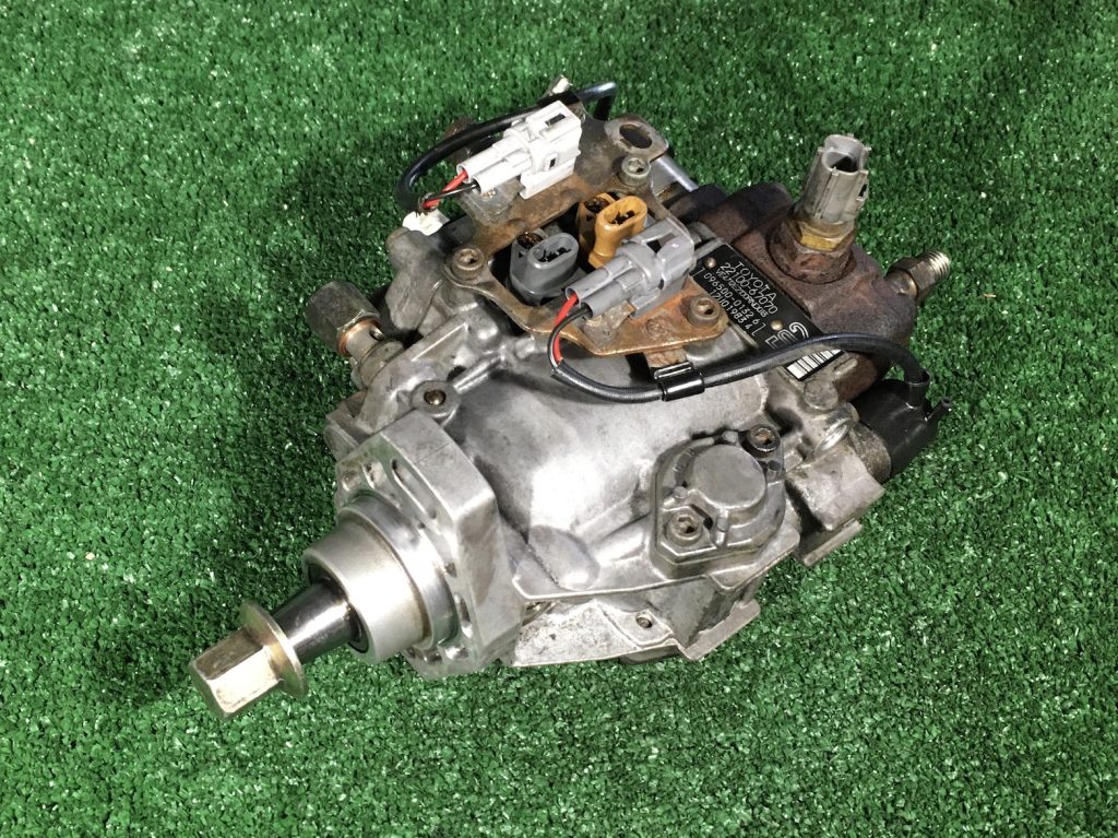 INJECTION PUMP ASSY. 22100-67070 – JDM of Miami